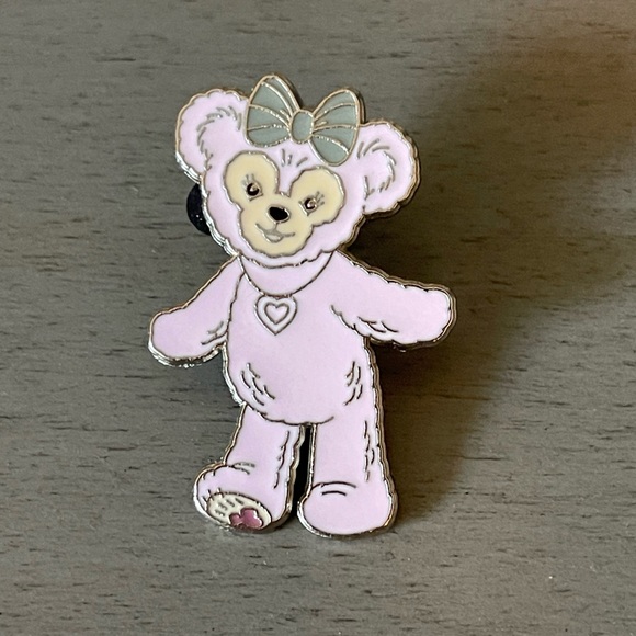 Disney | Accessories | Shellie May Official Disney Parks Trading Pin ...
